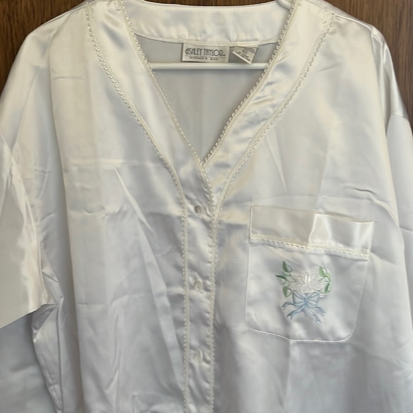 Ashley Taylor | Intimates & Sleepwear | 9 Ashley Taylor Pajama Set New ...